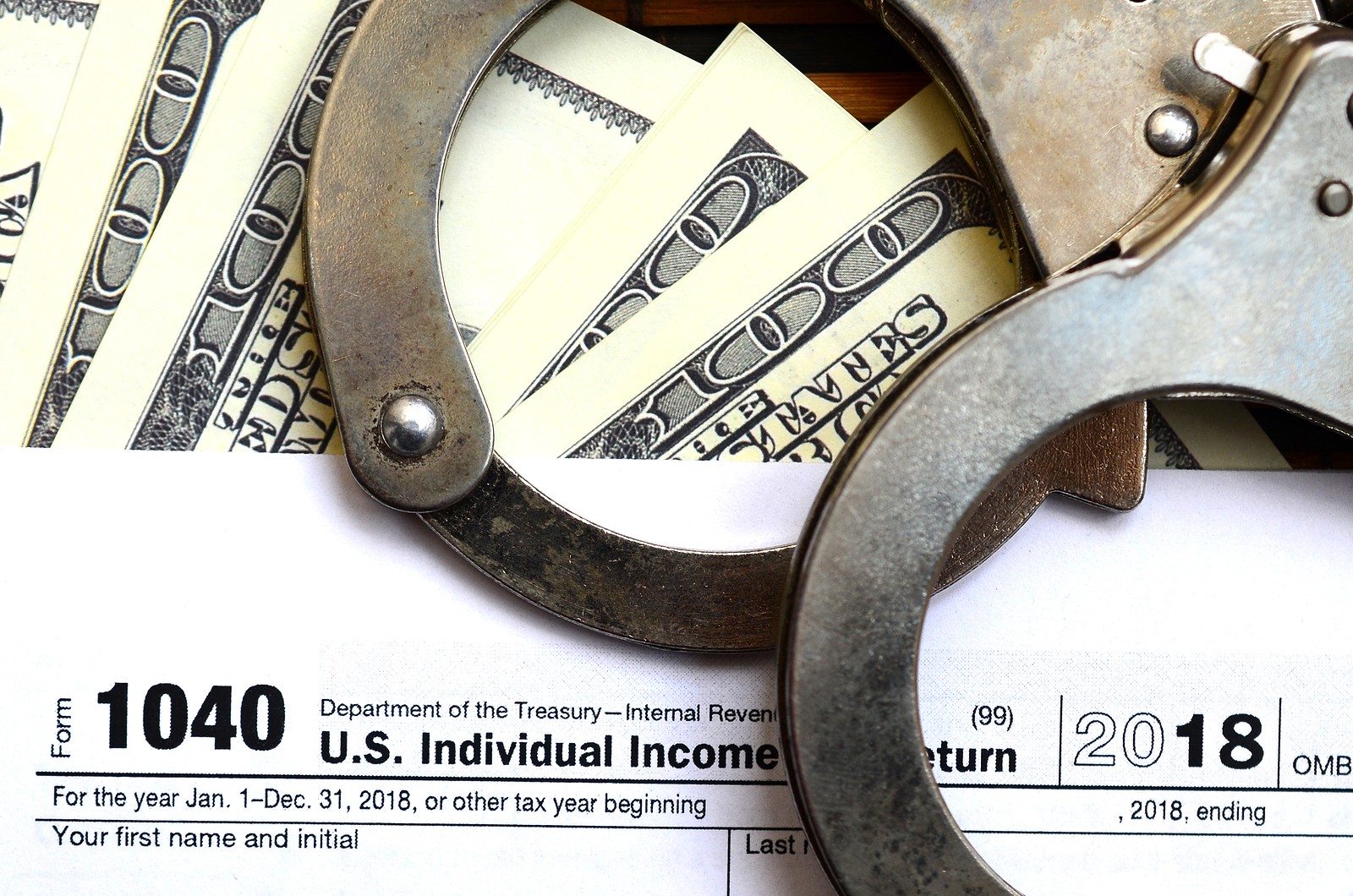 Minnesota Man Charged with Fraud and Tax Evasion After Hiding Income ...